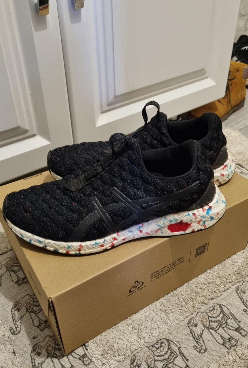 New Balance - Asics - Mizuno