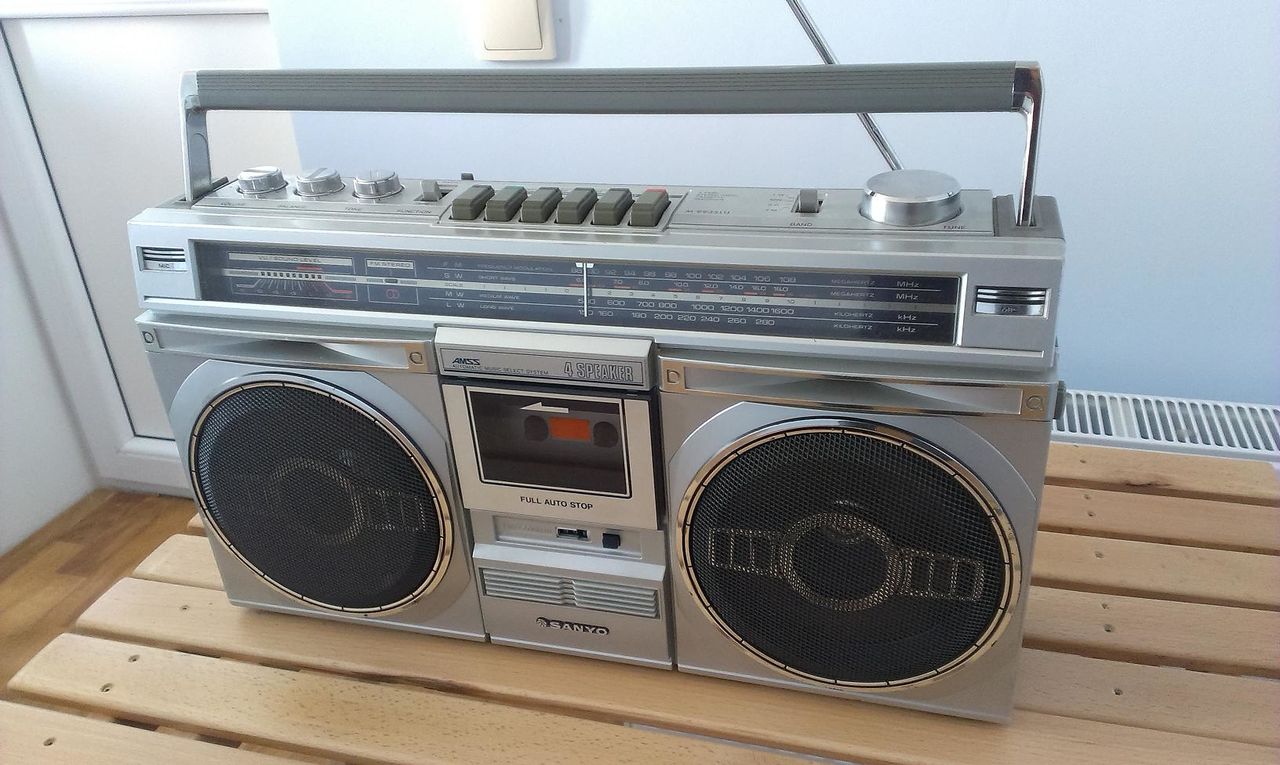Sanyo M 9935K японская магнитола из золотых 80-х