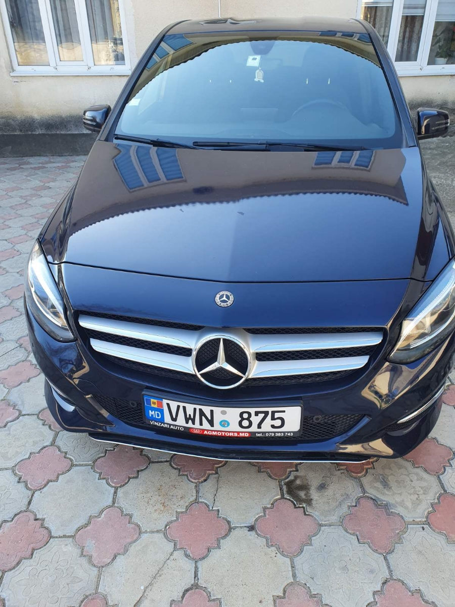 Mercedes B-Class 2018 г. с пробегом 211000 км, Дизель, 11200