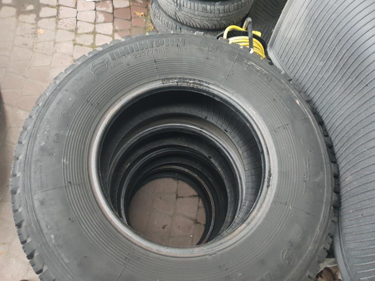 235/75/R15