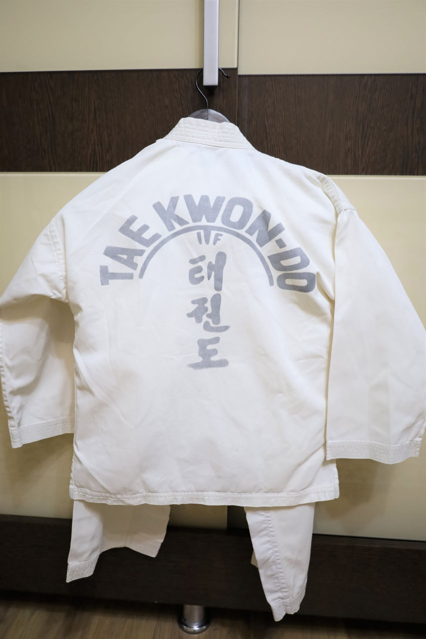 Kimono Taekwon-do / Кимoно для карате и тхэйквандо / mărimea S