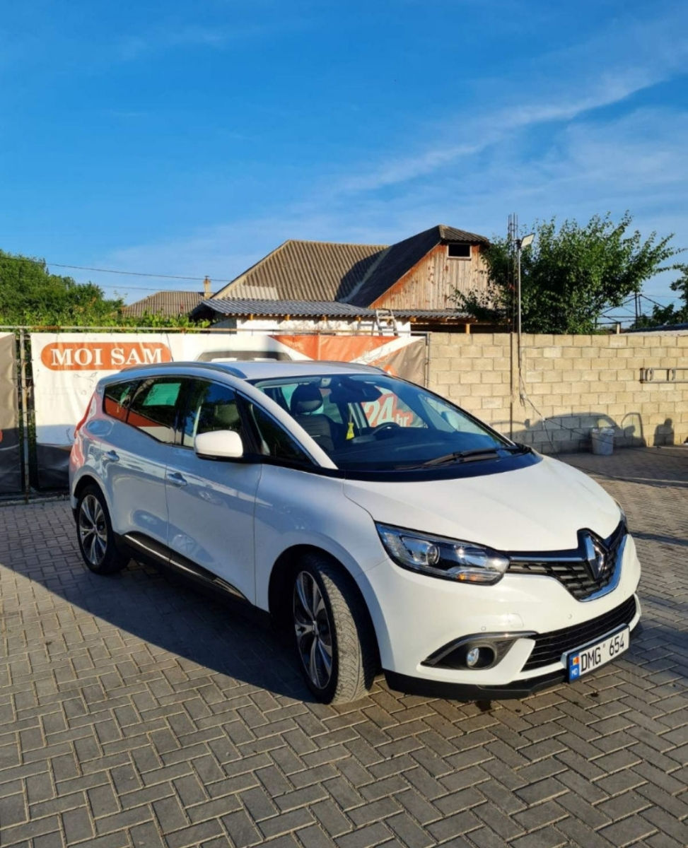 Renault Grand Scenic an. 2017 cu rulaj 204000 km, Diesel, 10800