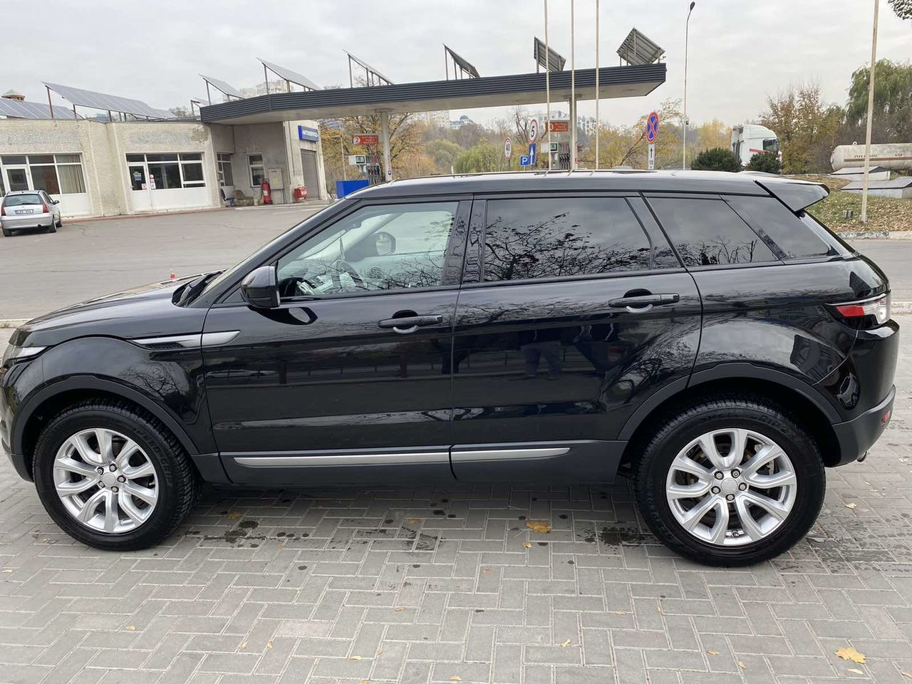 Land Rover Range Rover Evoque an. 2015 cu rulaj 114000 km, Diesel, 14700
