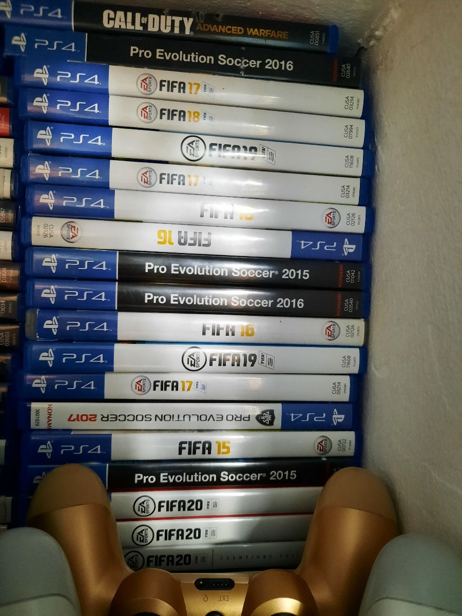 PlayStation 4 jocuri