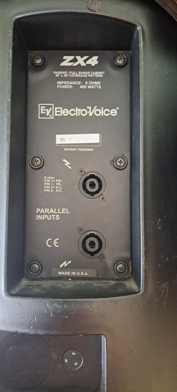 Комплект EV zx4 и Behringer B1800X PRO за 1400€.