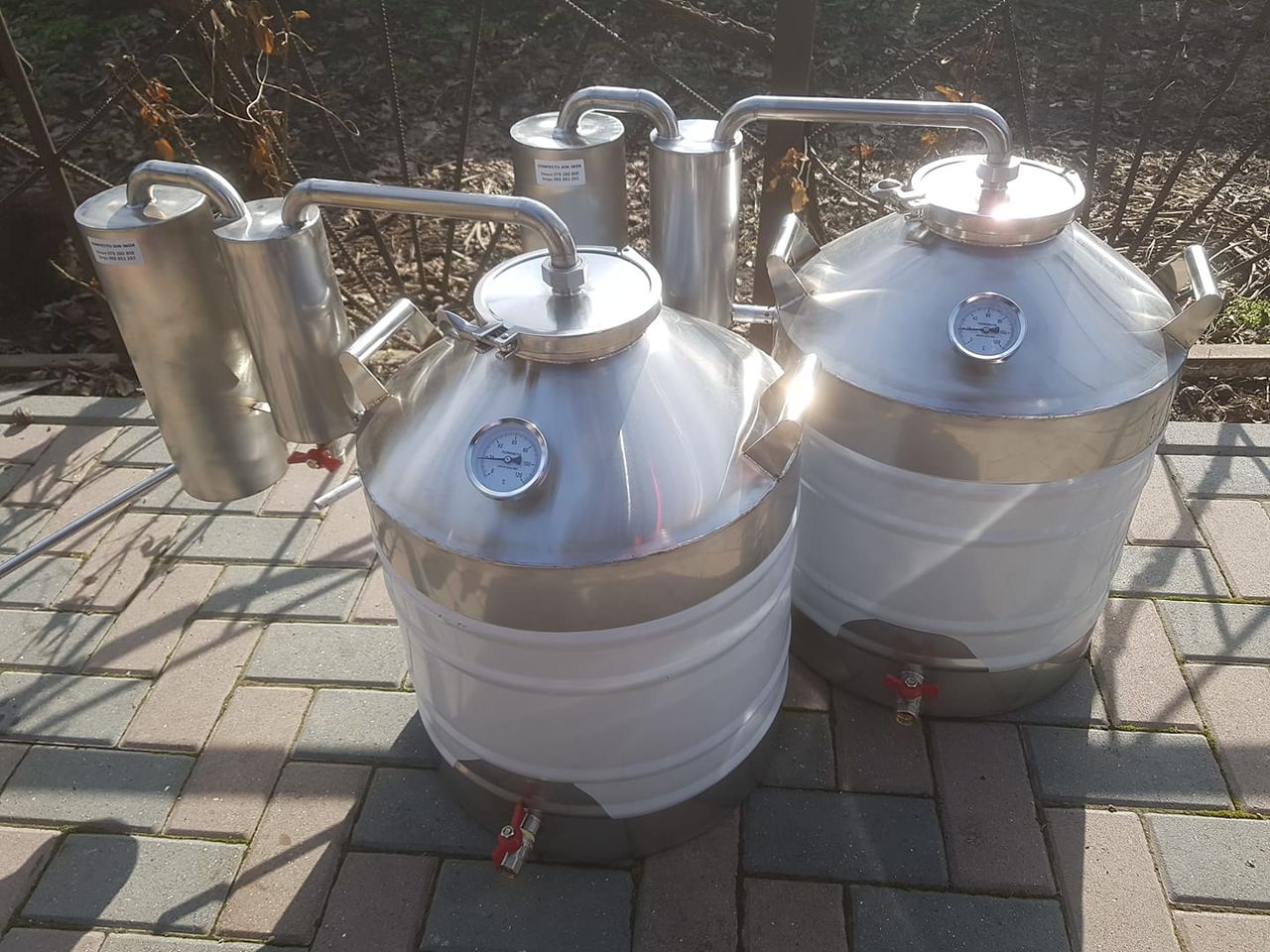 Butoi din metal inoxidabiL INOX de marca AISI 304 este ideal pentru a ...