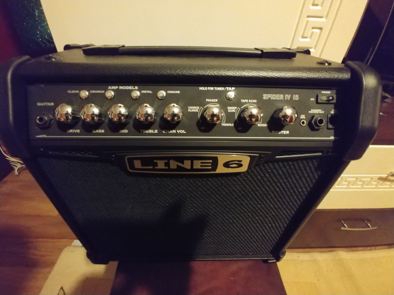Line 6 combo (15w)