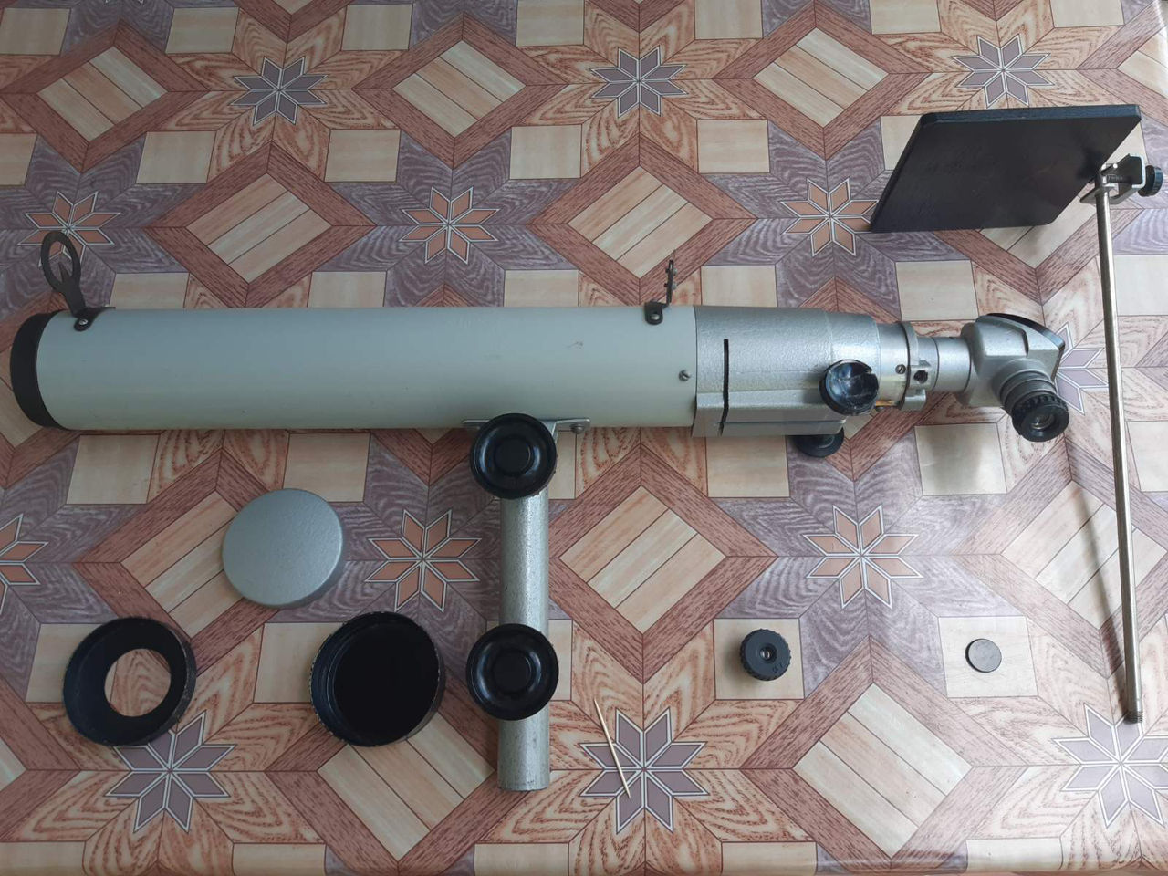 Телескоп рефрактор, refractor telescop