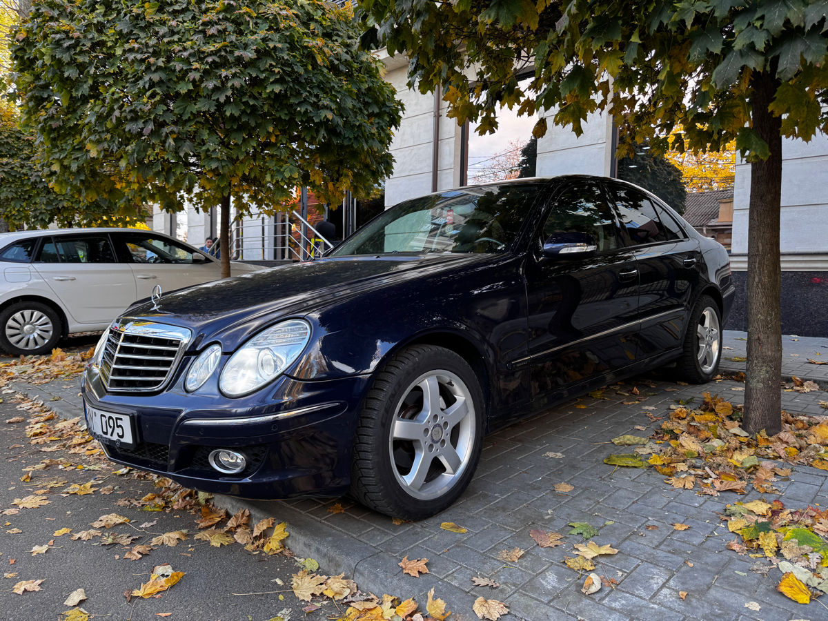 Mercedes E-Class an. 2006 cu rulaj 39000 km, Diesel, 10800