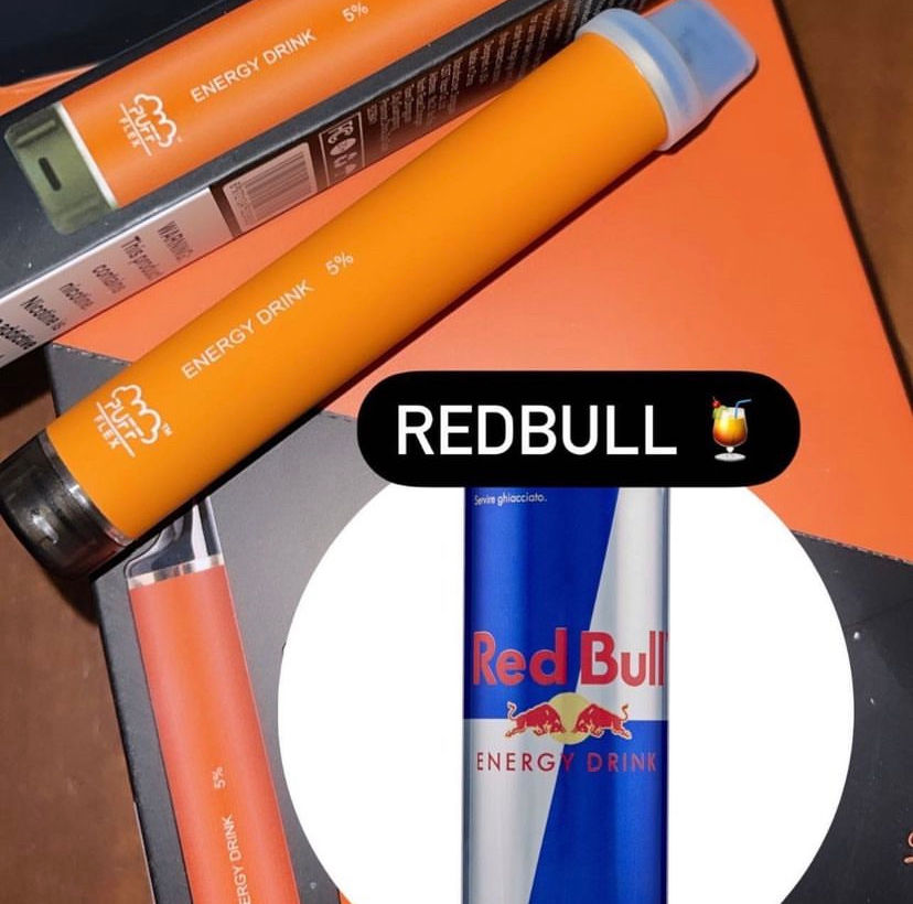 Tigari electronice cu 2800 de fumuri!