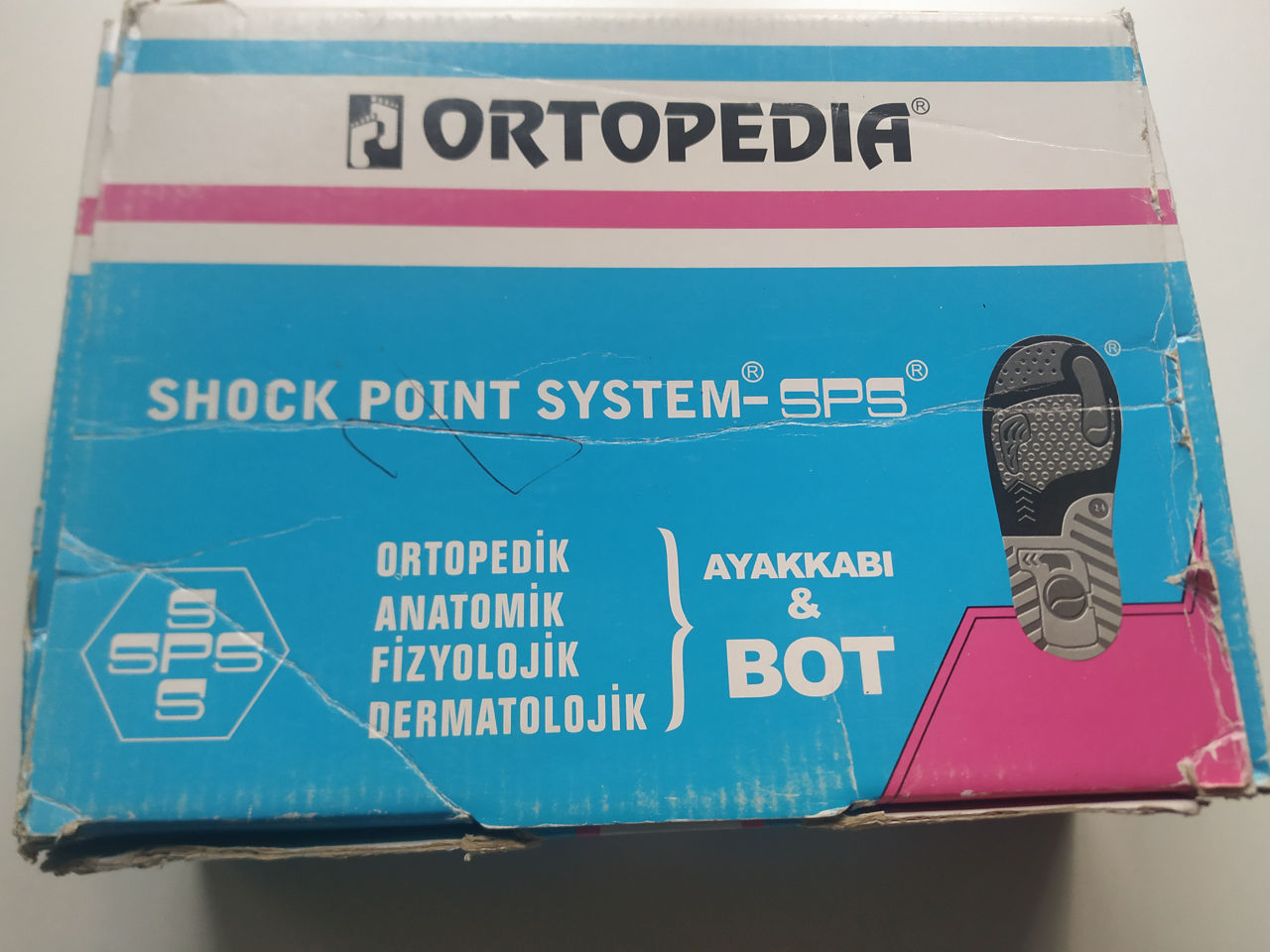 Tufli noi 36 marimea piele naturala merge si la podiom mare 250 lei ...