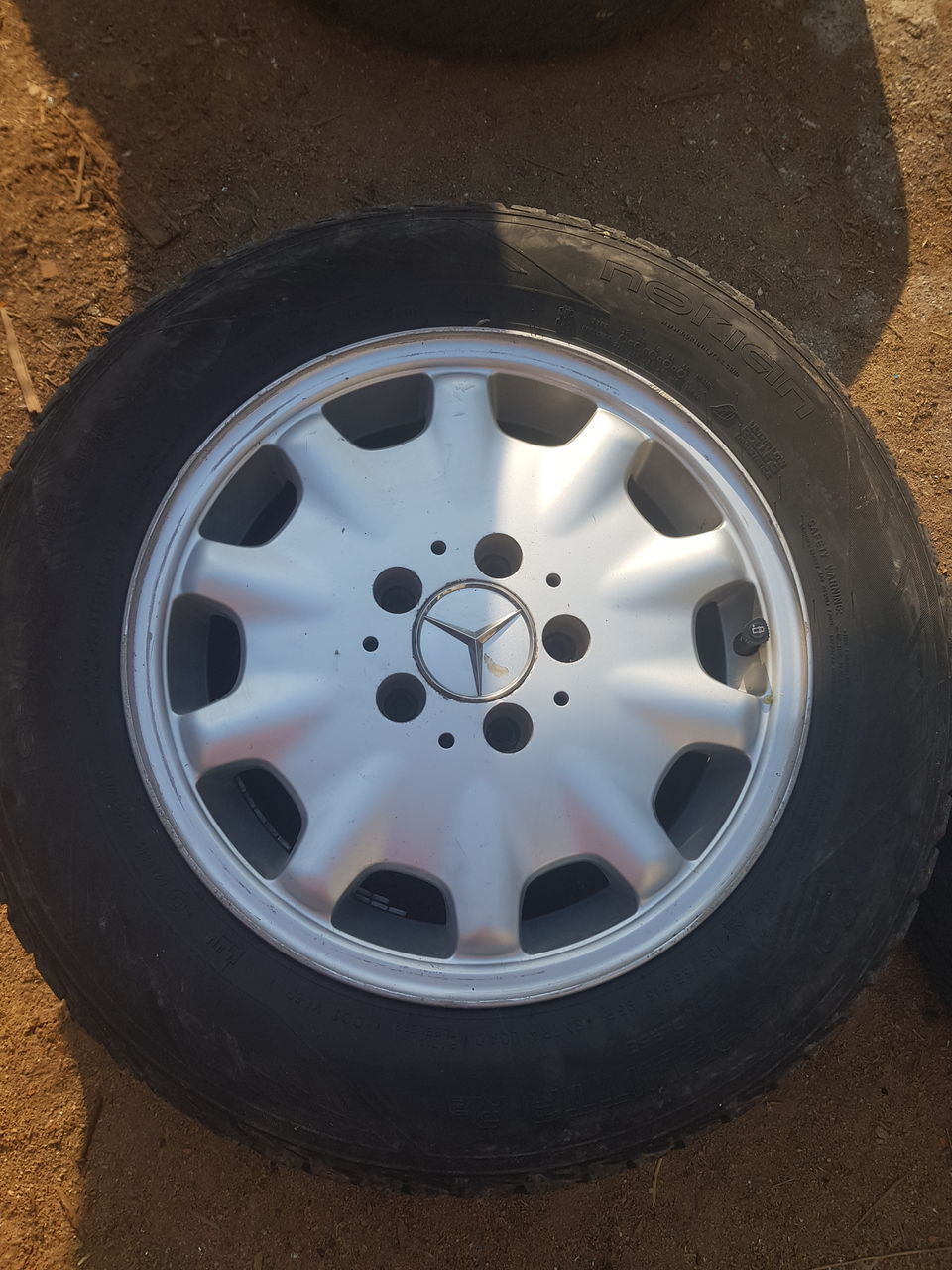 Vînd 4 discuri de mercedes