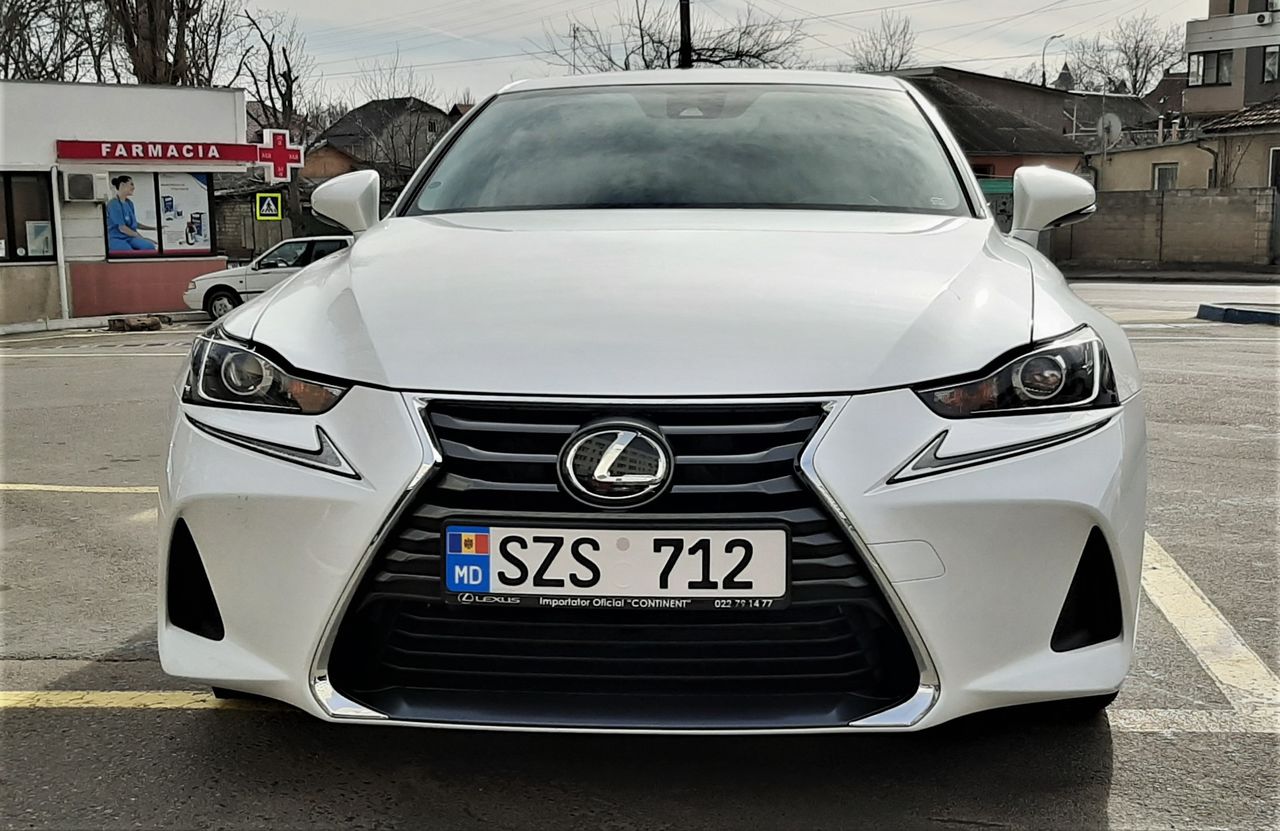 Lexus IS Series