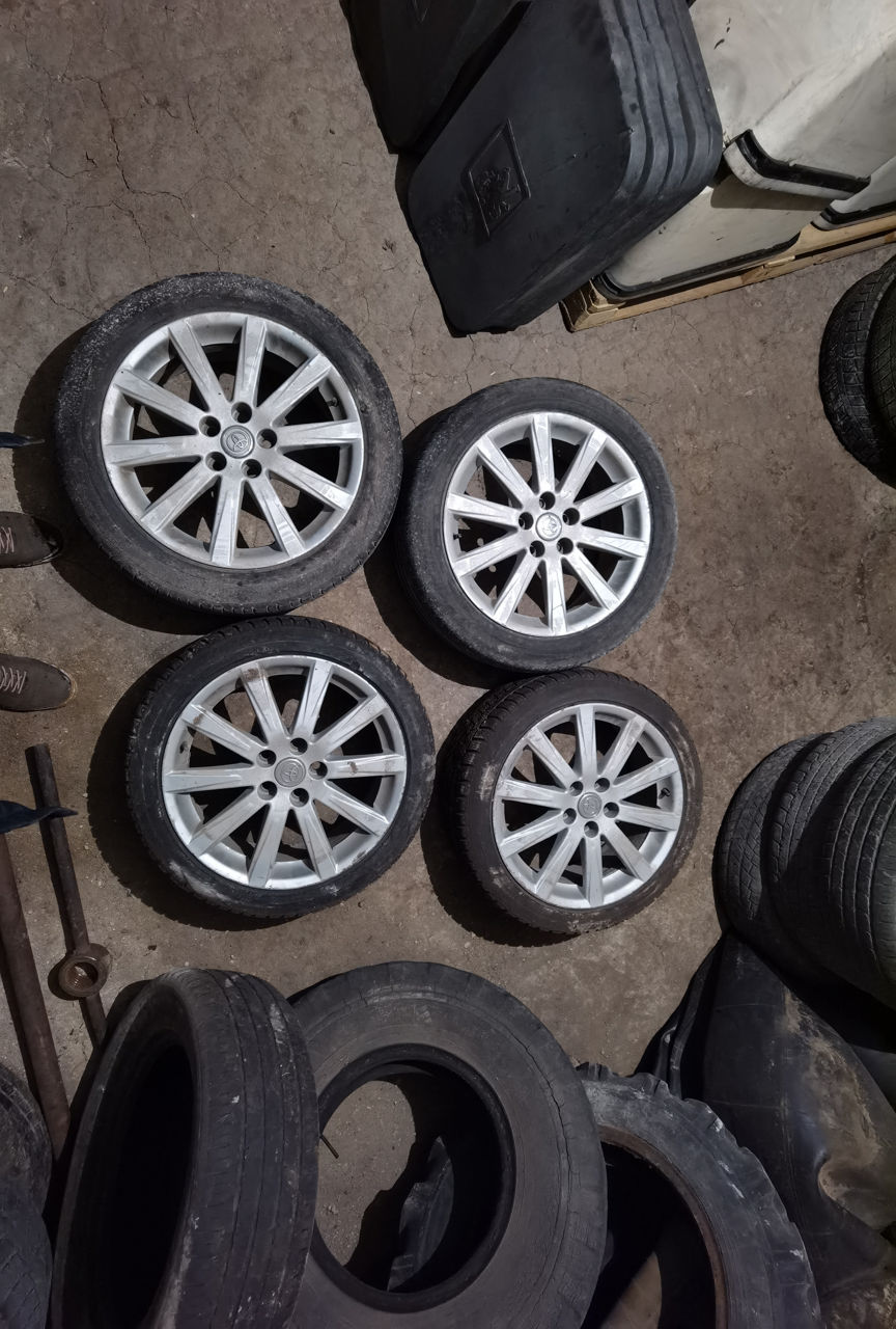 Roti Toyota Lexus