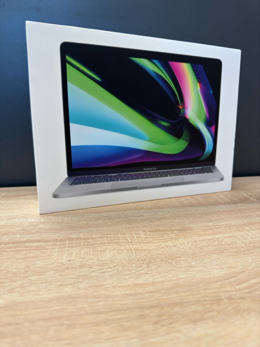 MacBook Pro 13 M2