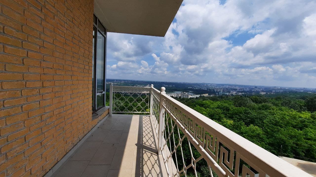 Apartament 3 camere + living, Buiucani, Liviu Deleanu, 95 m2, Inamstro