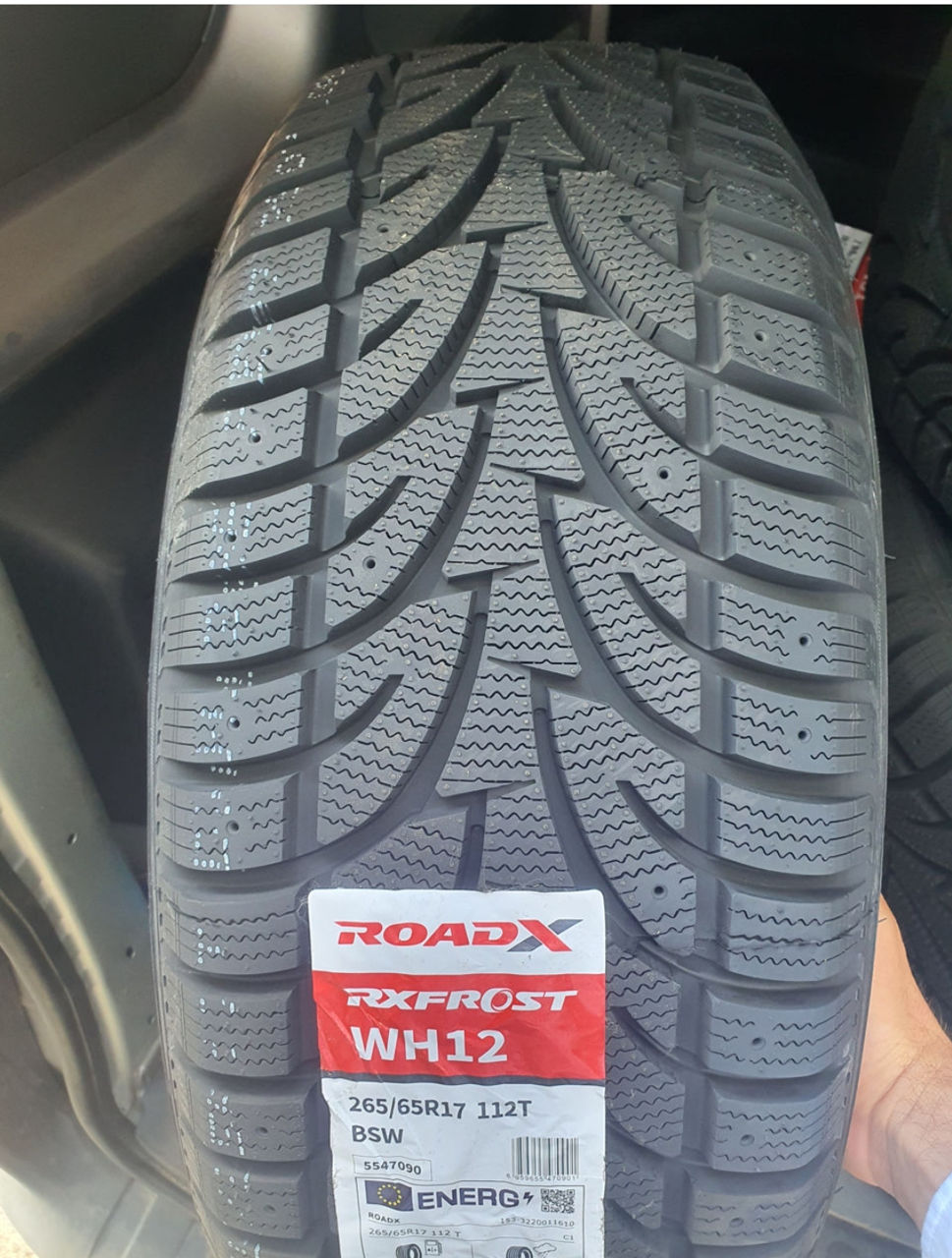 265/65 r17 roadx(hankook) winter