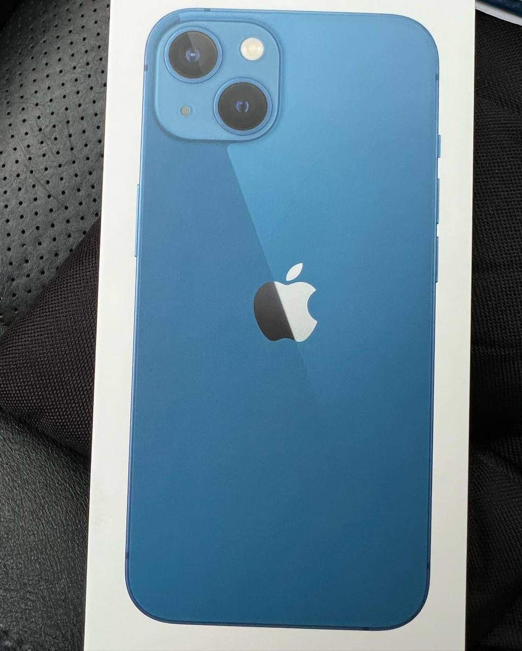 Vind iPhone 13 Blue 128GB sigilat NOU