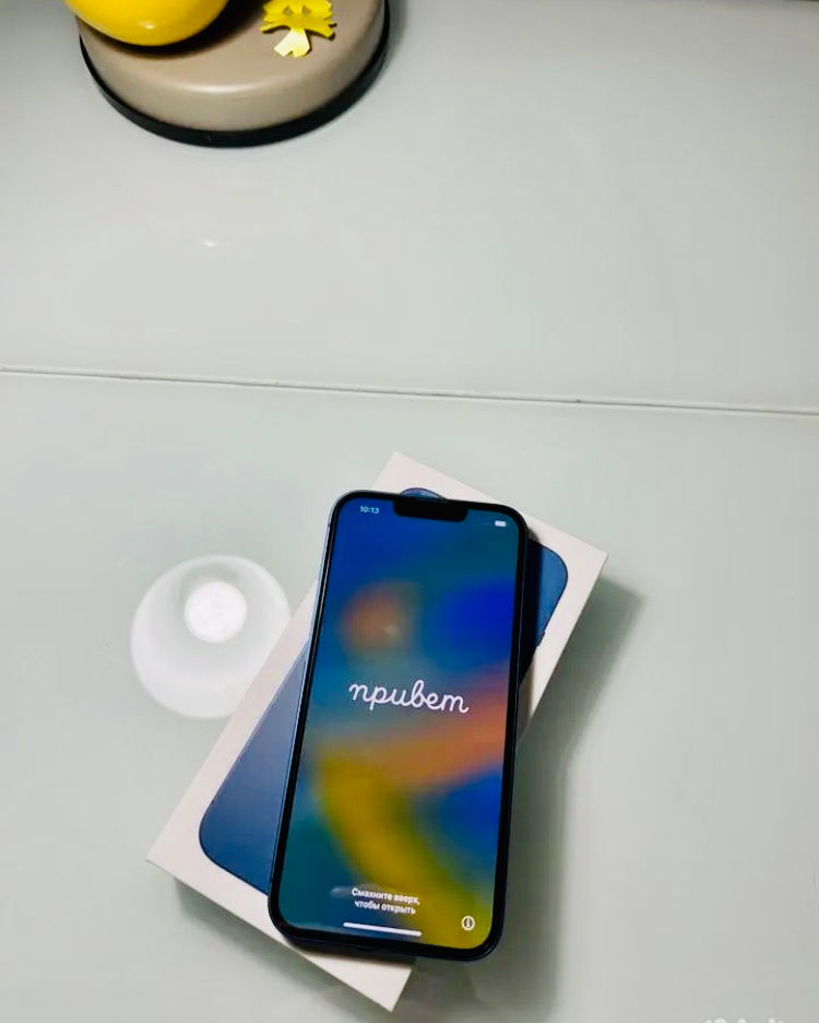 iPhone 13 blue 128gb