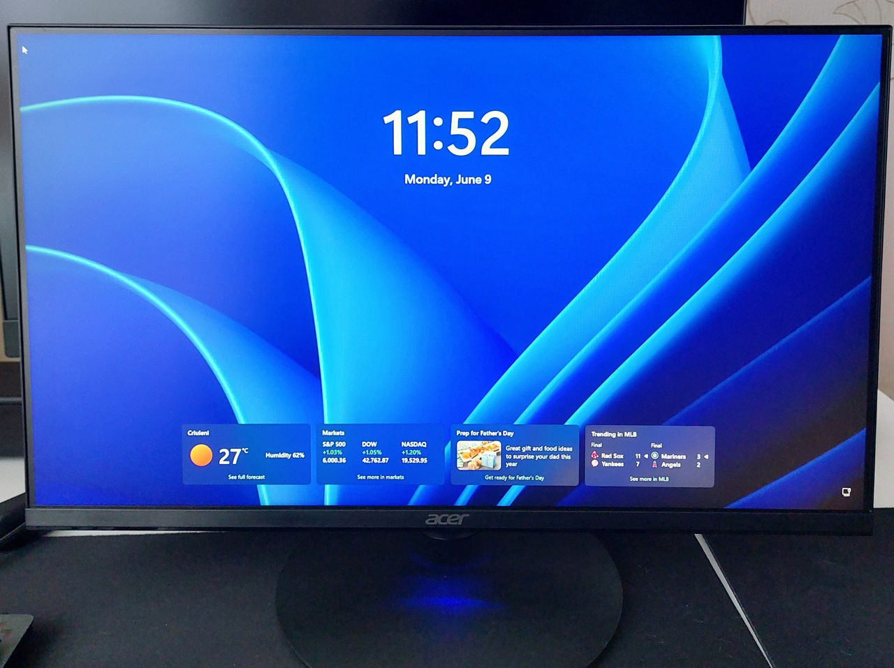 23.8" Acer IPS FHD 180 Hz Garantie