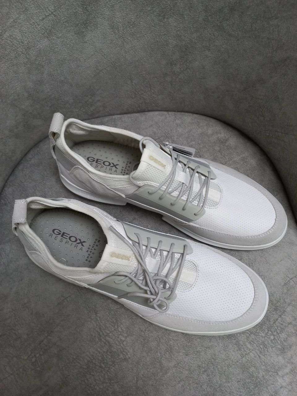 Adidași Geox pentru barbati