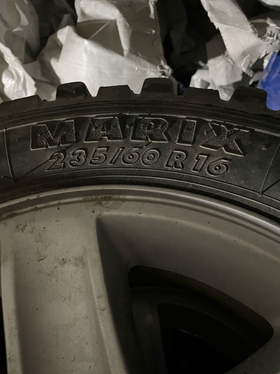 Anvelope cu discuri R16 OFF ROAD