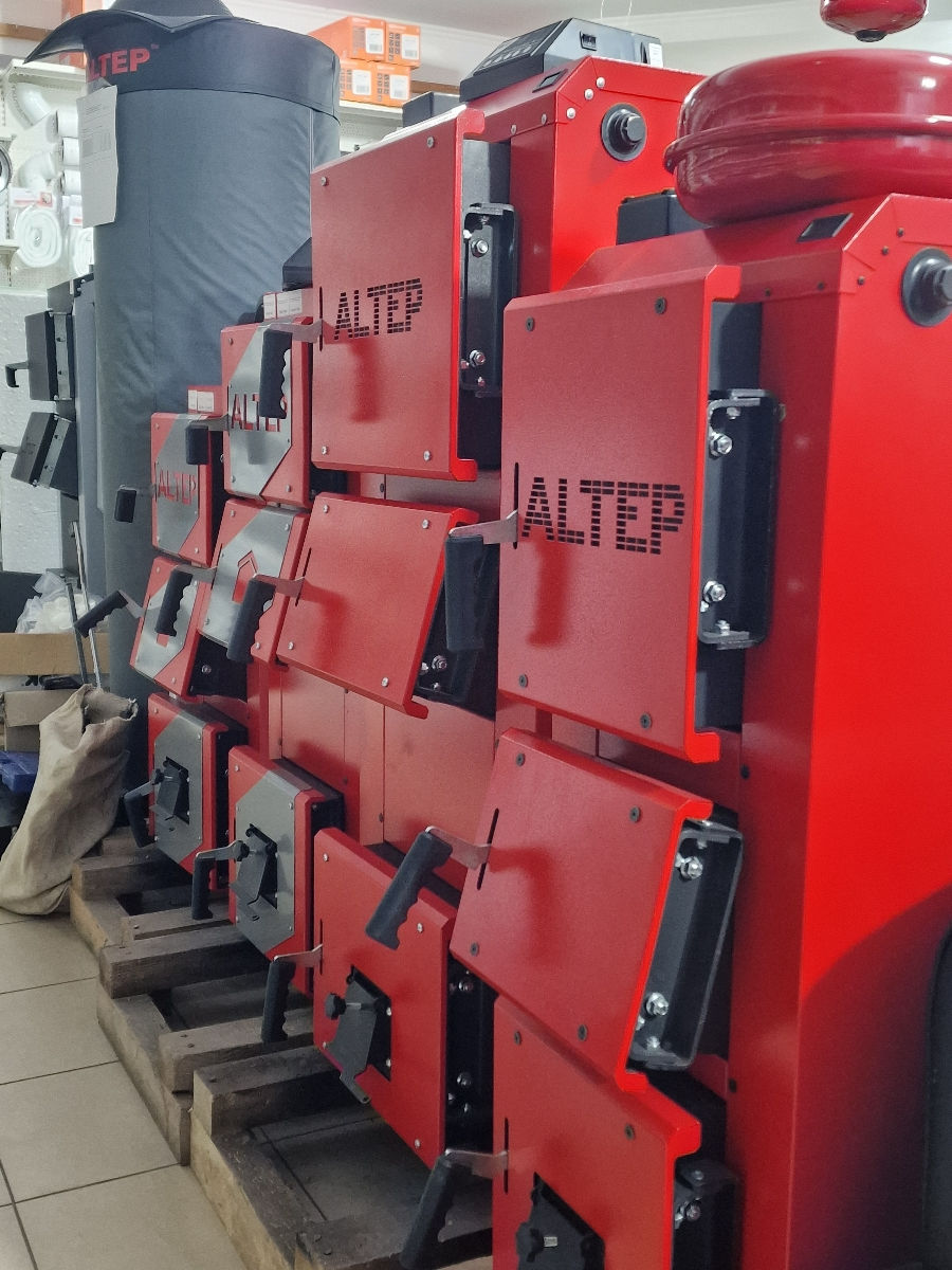 Cazan pe combustibil solid