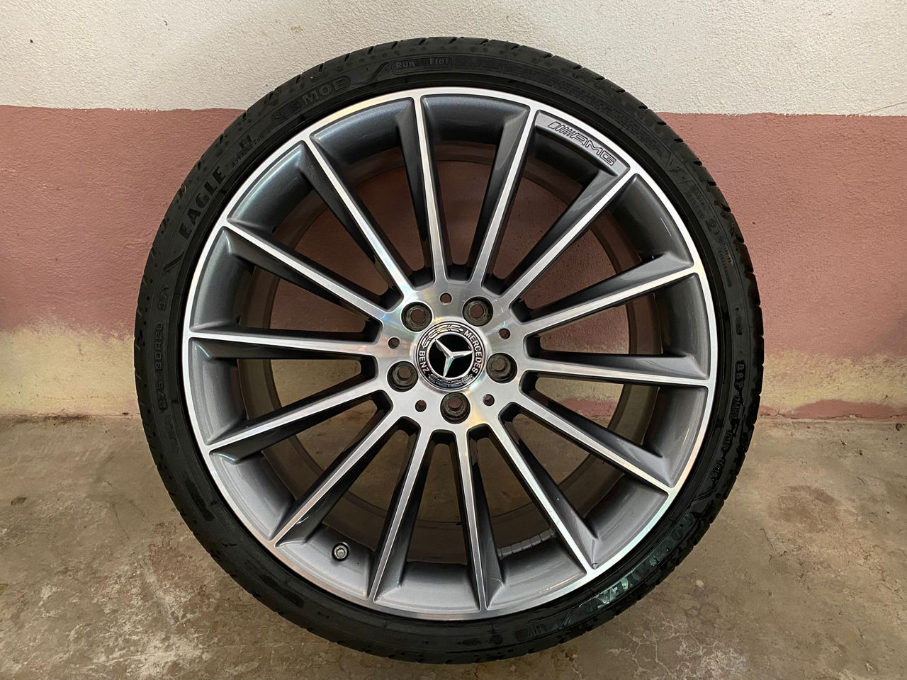 Диски разноширокие Mercedes AMG 20