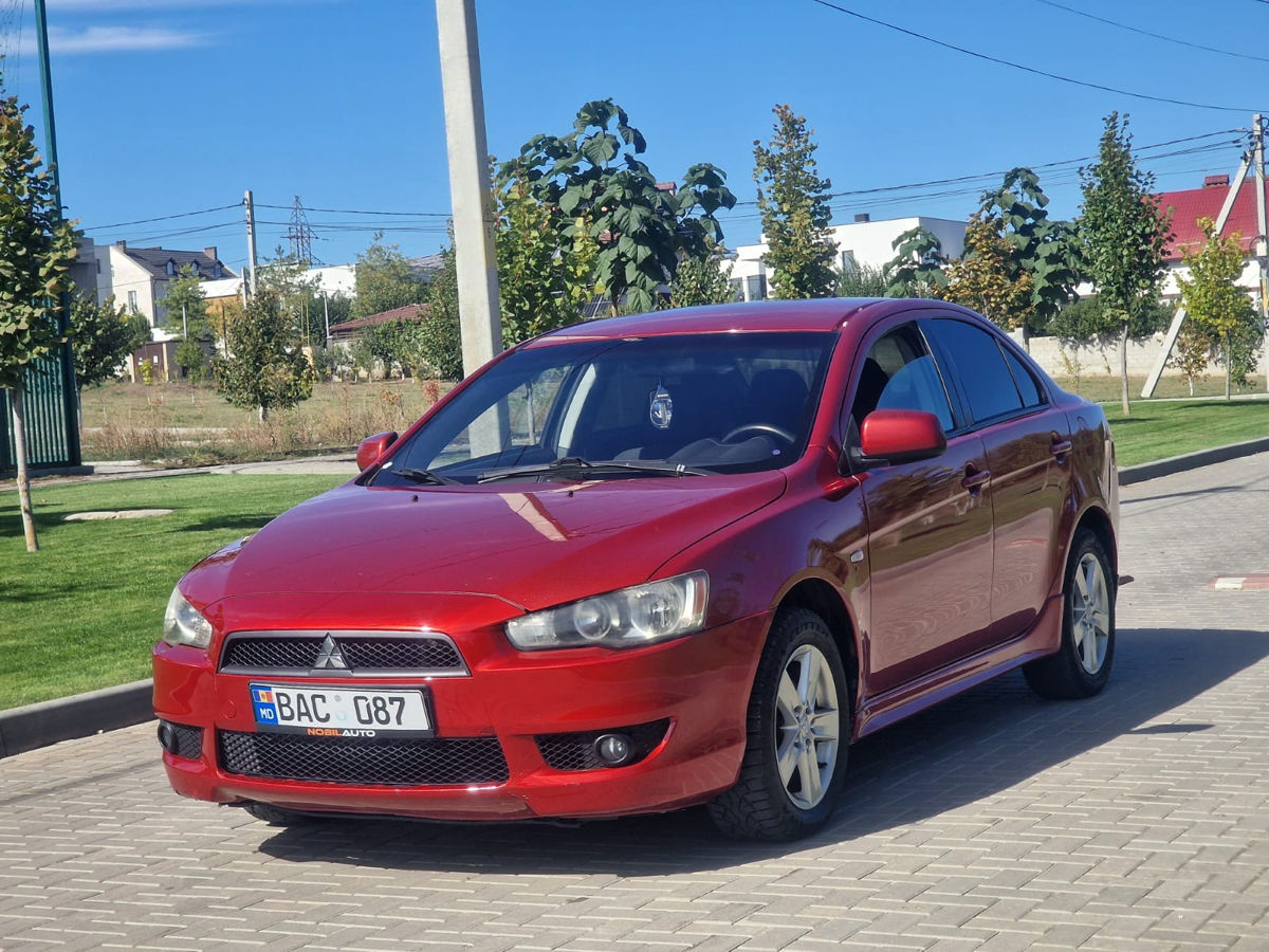 Mitsubishi Lancer an. 2007 cu rulaj 252000 km, Benzină, 4499