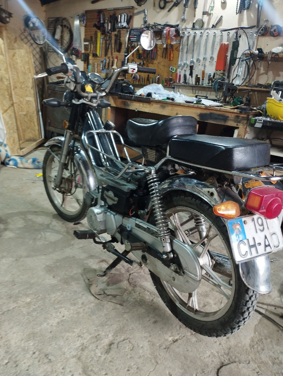 Delta Moto DELTA 107 an. 2004 cu rulaj 2000 km, 8000 MDL