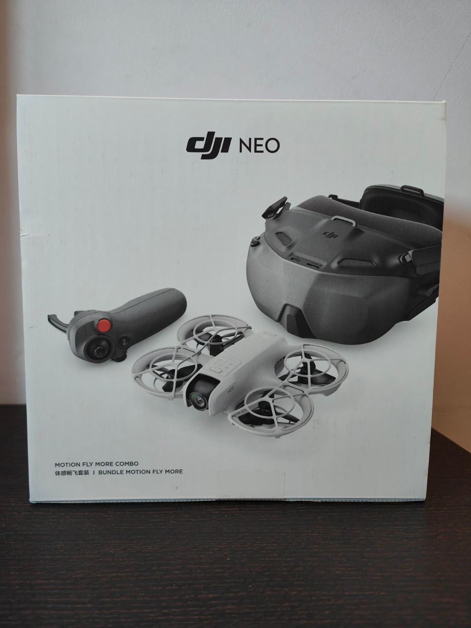 DJI Neo Motion Fly More Combo