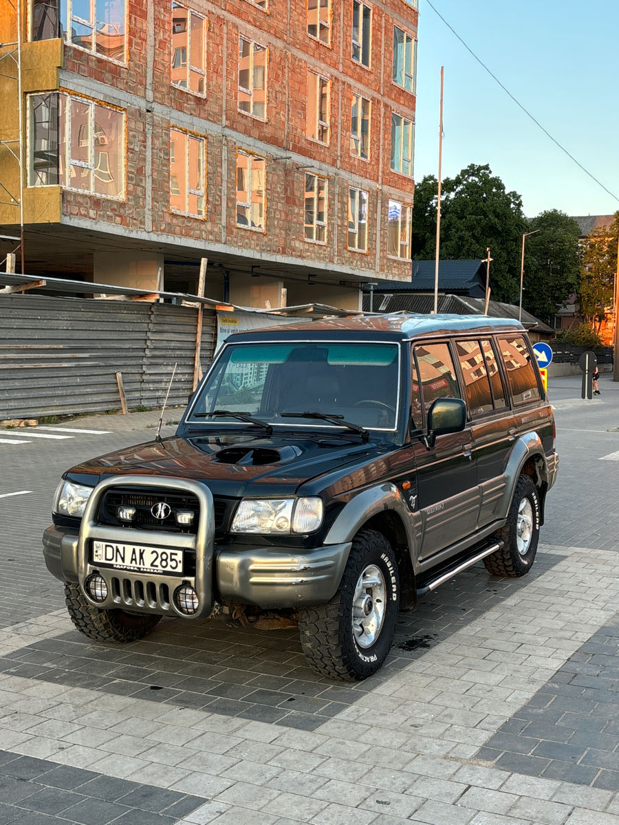 Hyundai Galloper an. 2000 cu rulaj 1 km, Diesel, 4000
