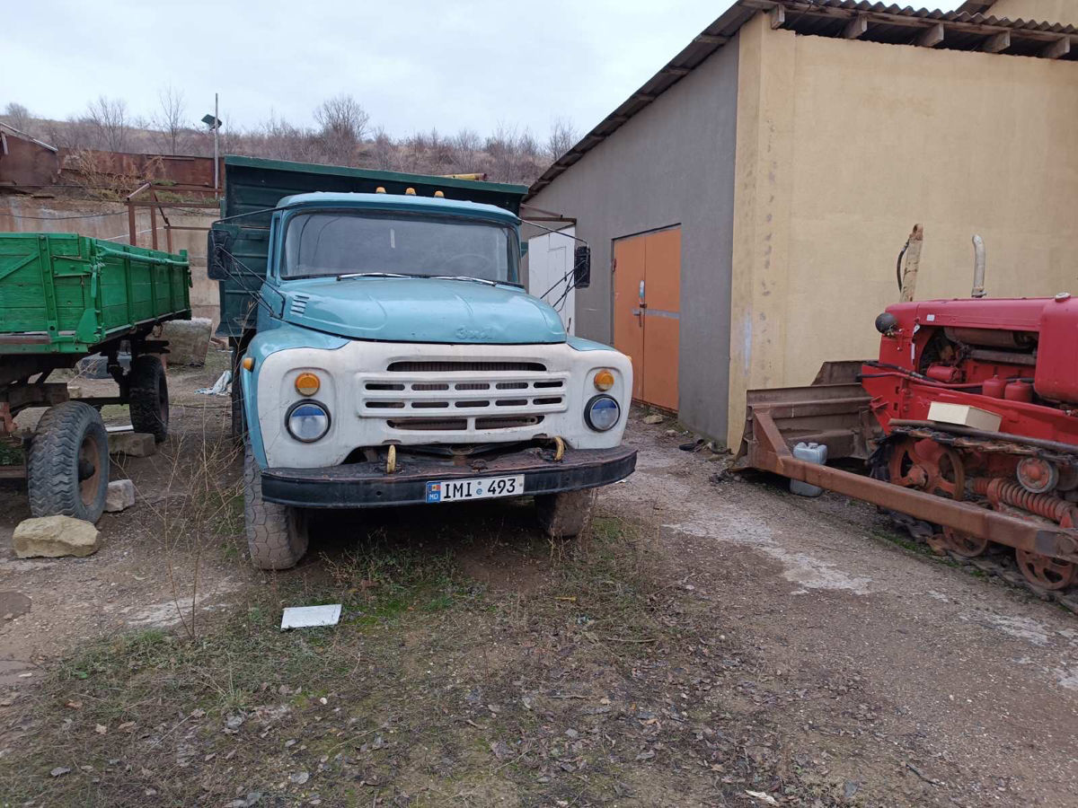 ЗИЛ 130