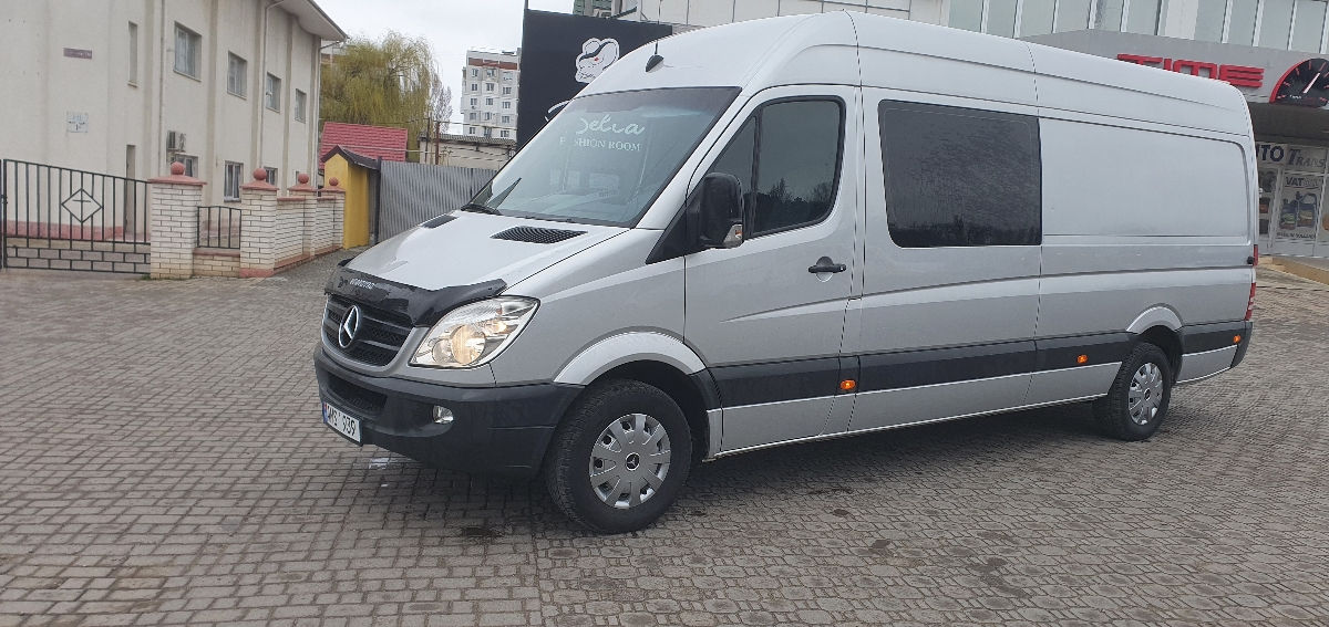 Mercedes Sprinter 319