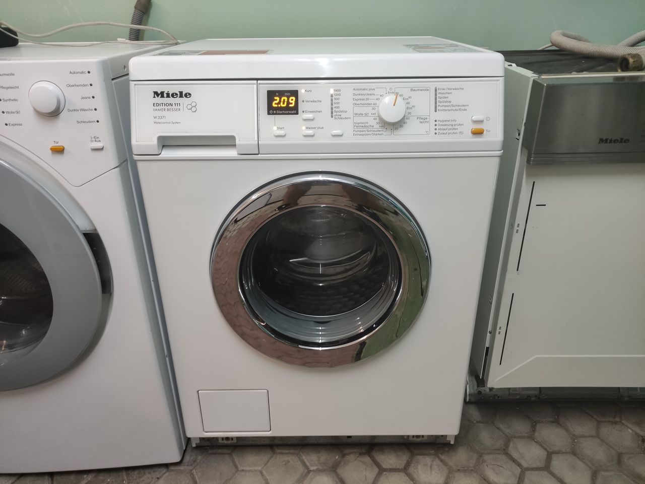 Стиралка Miele Edition 111 на 7 кг как новая!