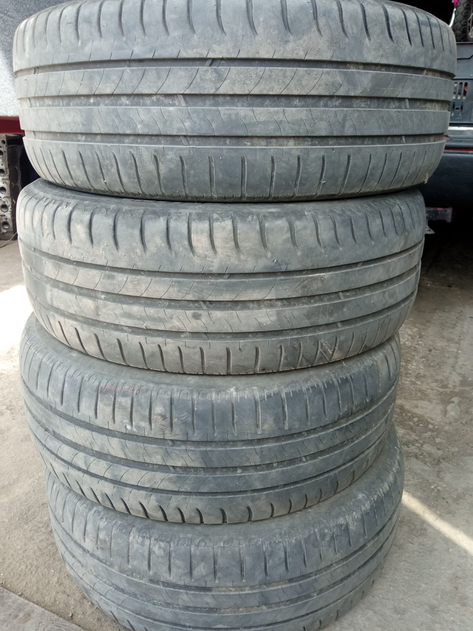 Продам резину р16 205/55