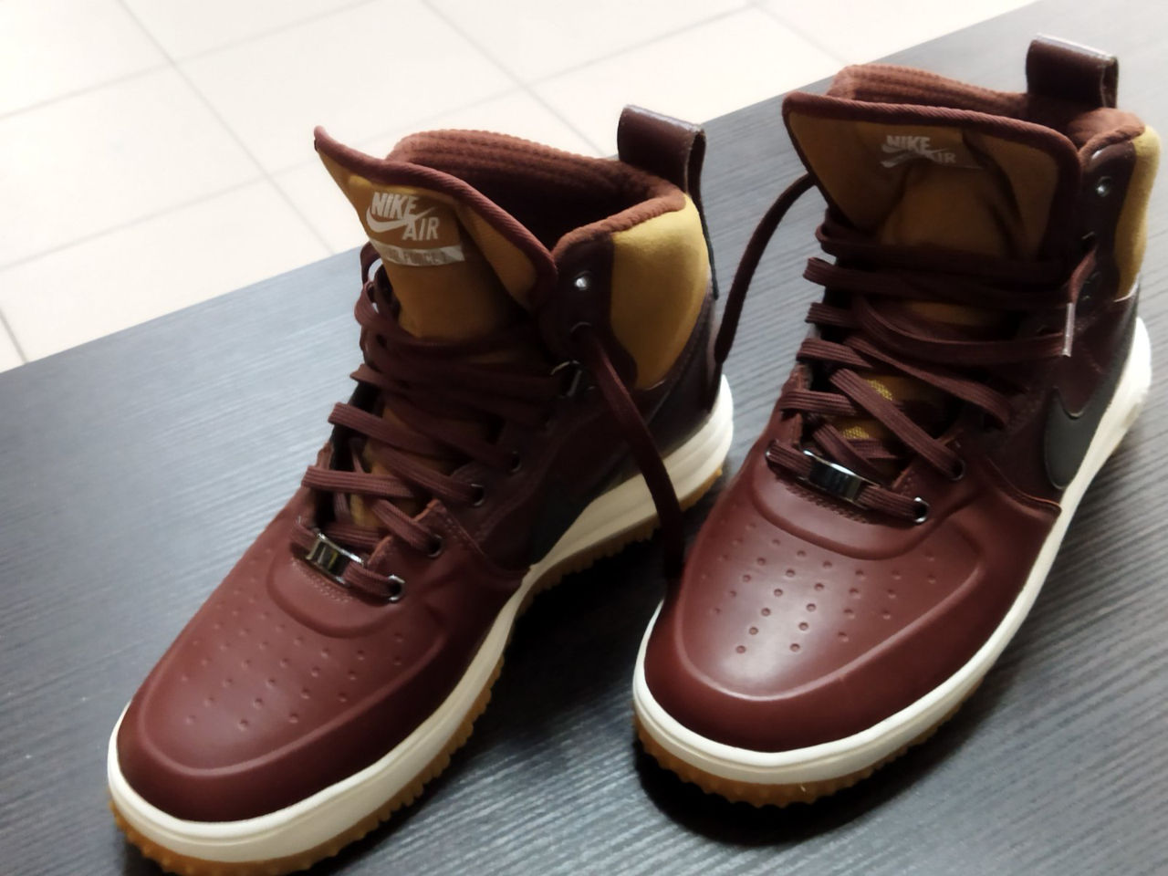 Nike Air (Noi), marimea 42 (mai exact 41,5)