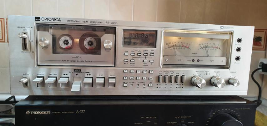 Optonica RT - 3838 кассетный магнитофон.