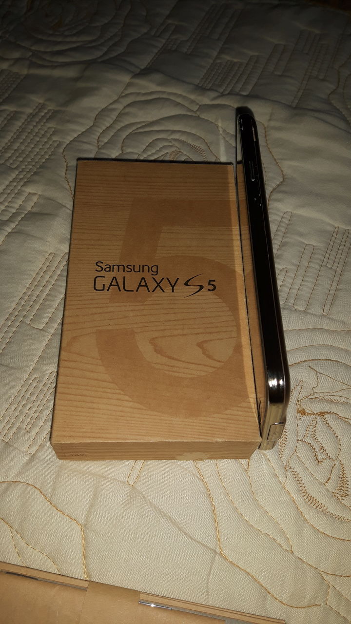 Samsung Galaxy S5 SM-G900H