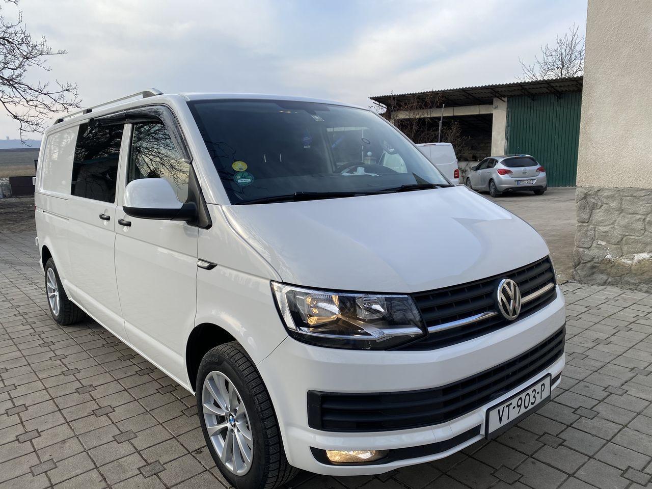 Volkswagen T6 transporter 2016