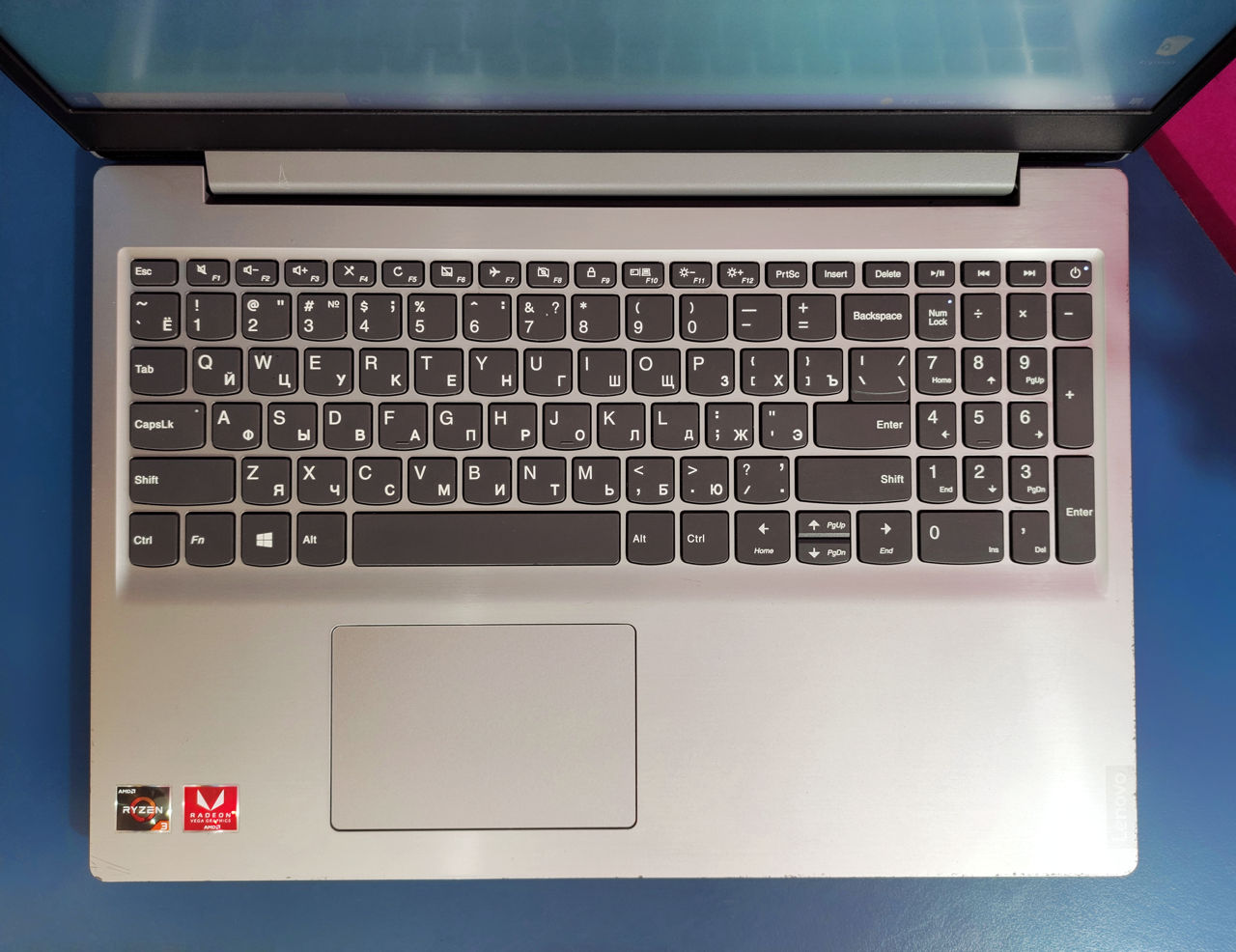 Rapid laptop Lenovo IdeaPad 81UT 15.6*(AMD Ryzen3-3200U, 8GB. 256GB-SSD ...