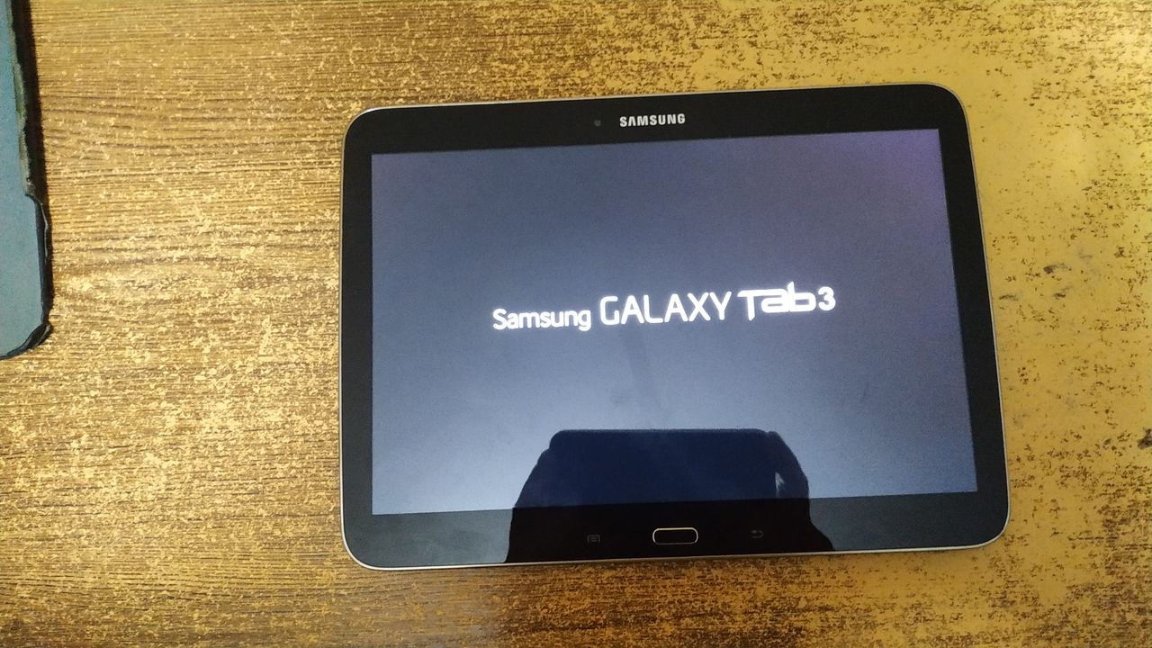 Продам Samsung GT-P5200 Galaxy Tab 3 10.1