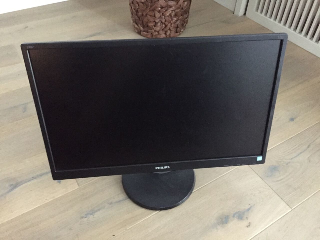 Philips 240v5 - qsb display 23.8 inch ips panel 16:9 full hd