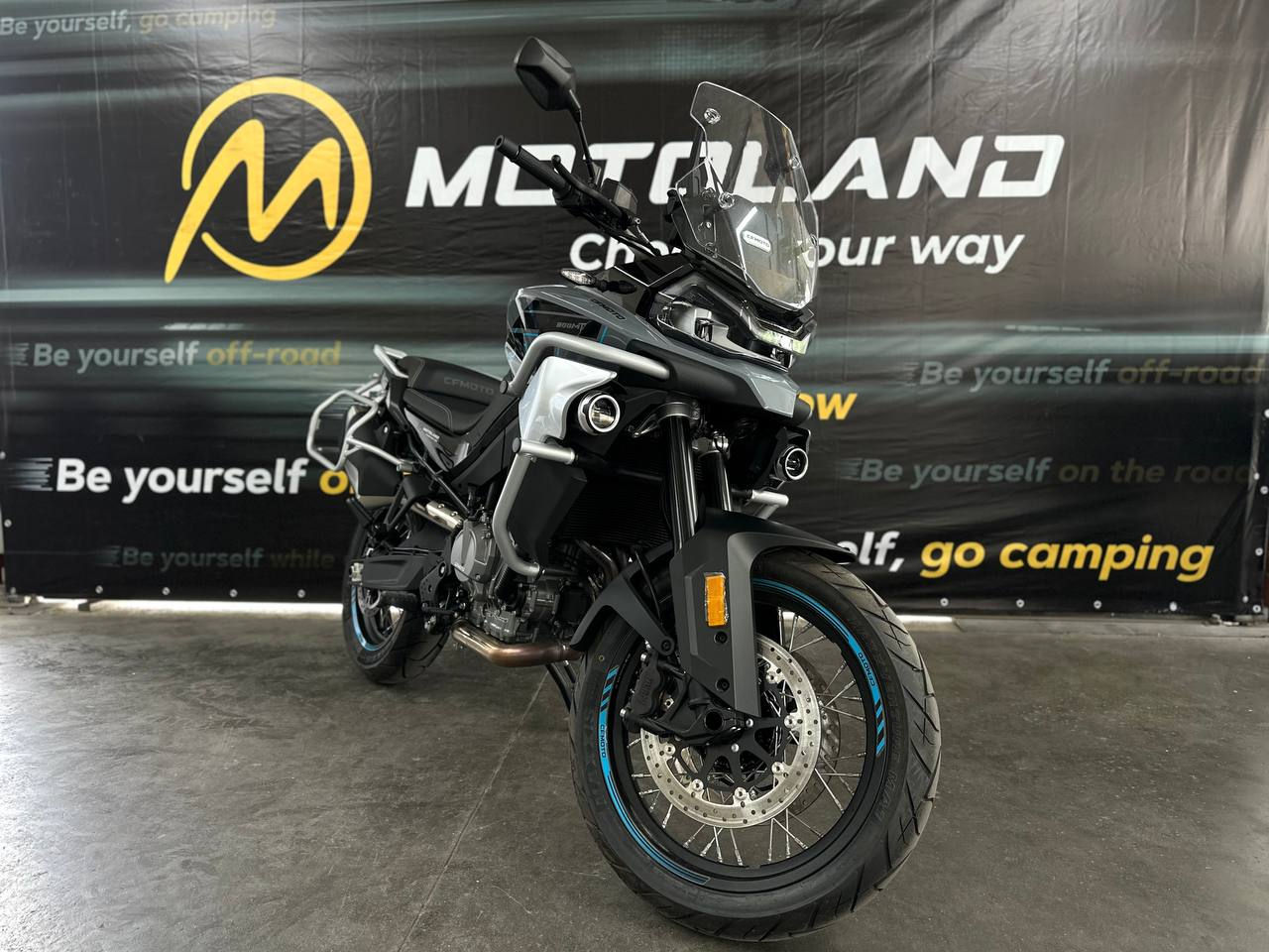 CFMOTO MT800 SPORT an. 2025 cu rulaj 1 km, 8490