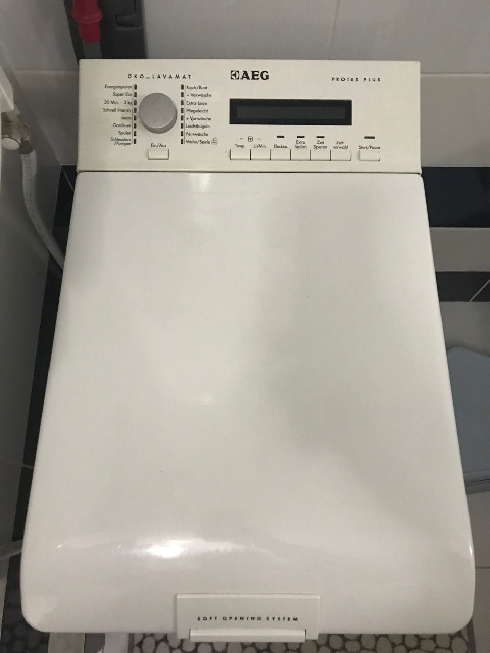 Masina de spalat AEG-700 lei