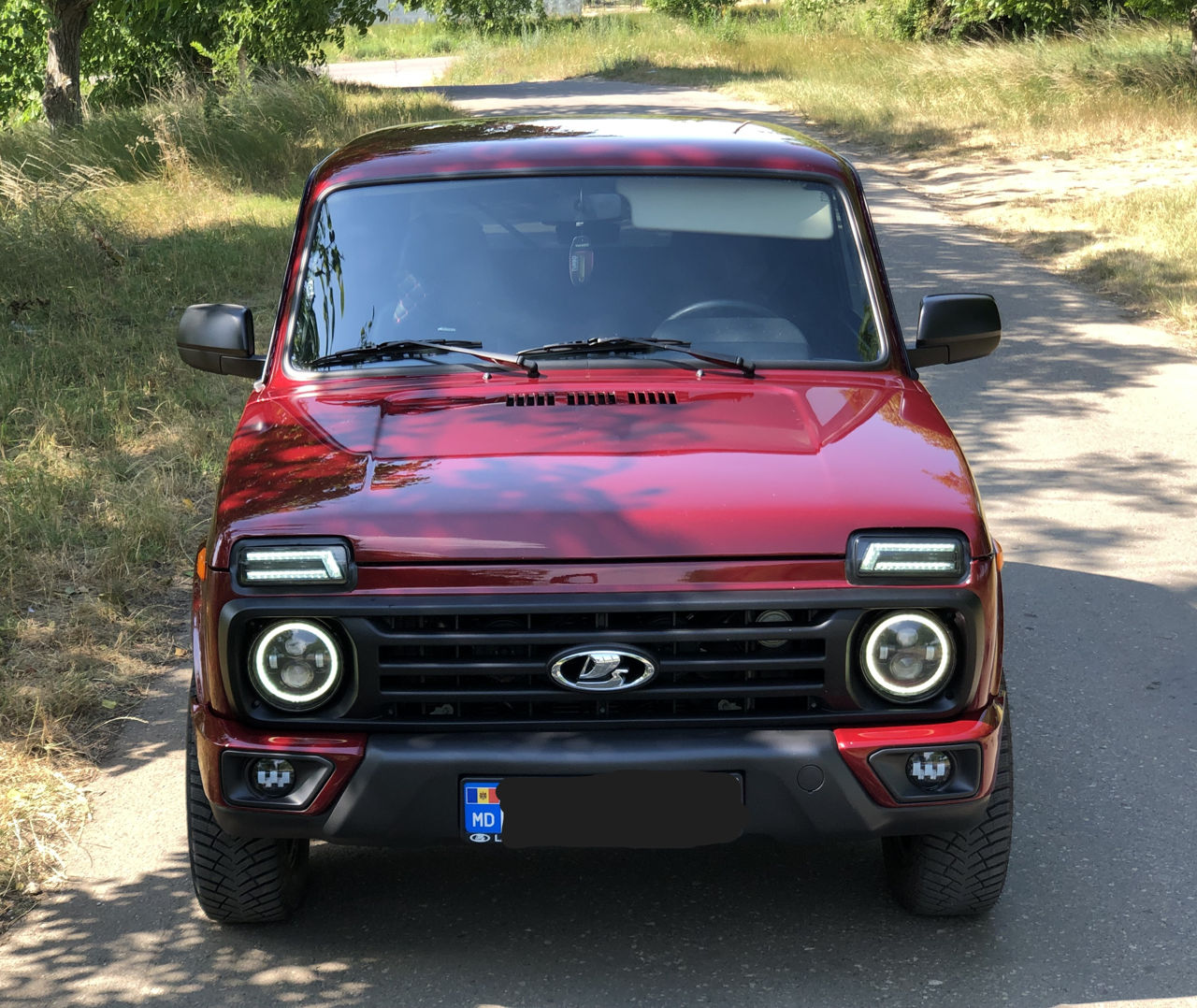 Lada / ВАЗ 2121 (4x4) an. 2019 cu rulaj 20000 km, Benzină, 10999