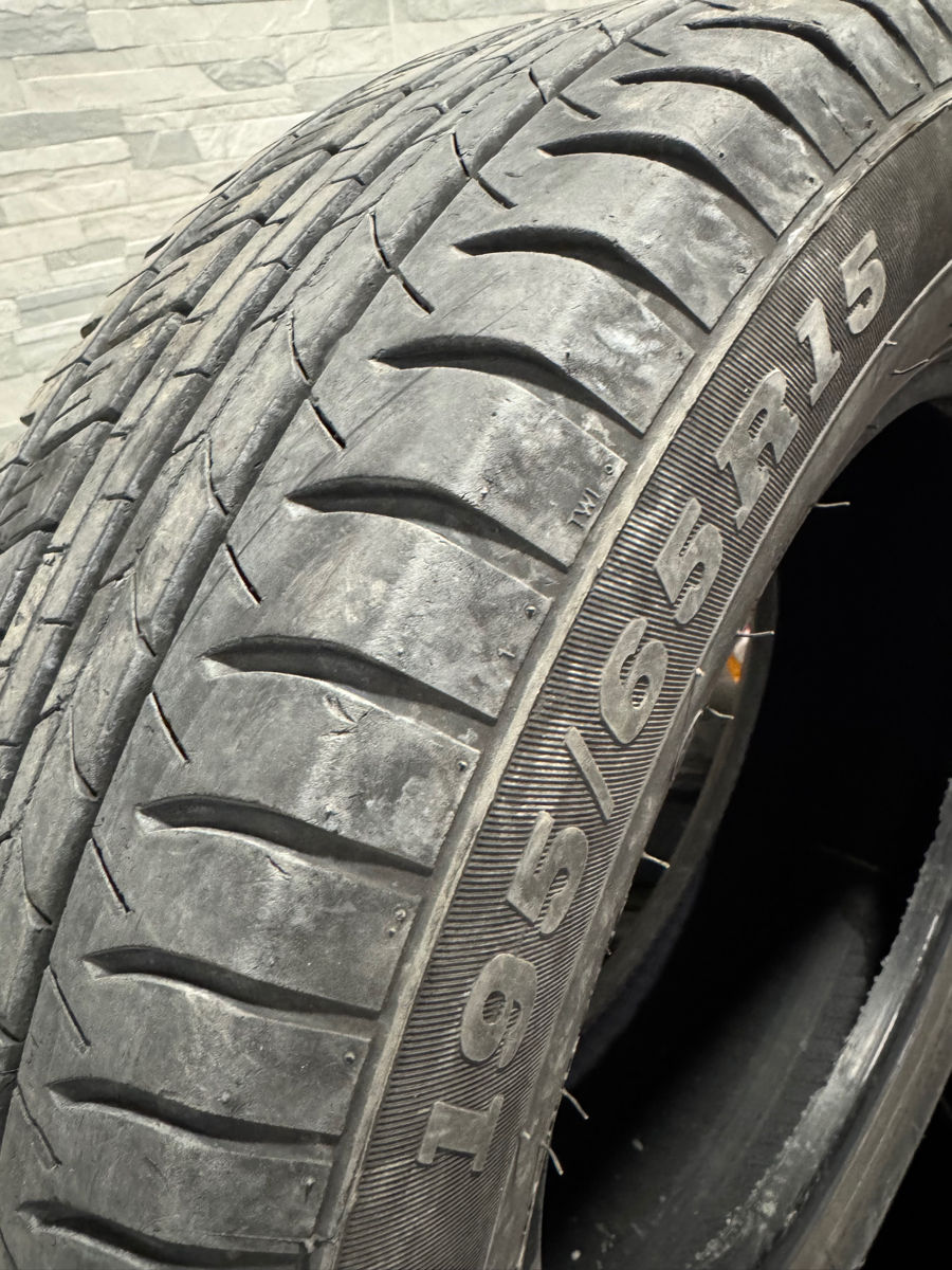 Anvelope vara 195 65 R15