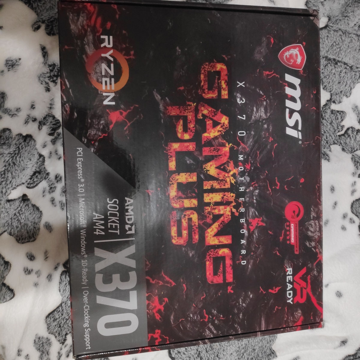 Материнка MSI x370 gaming plus