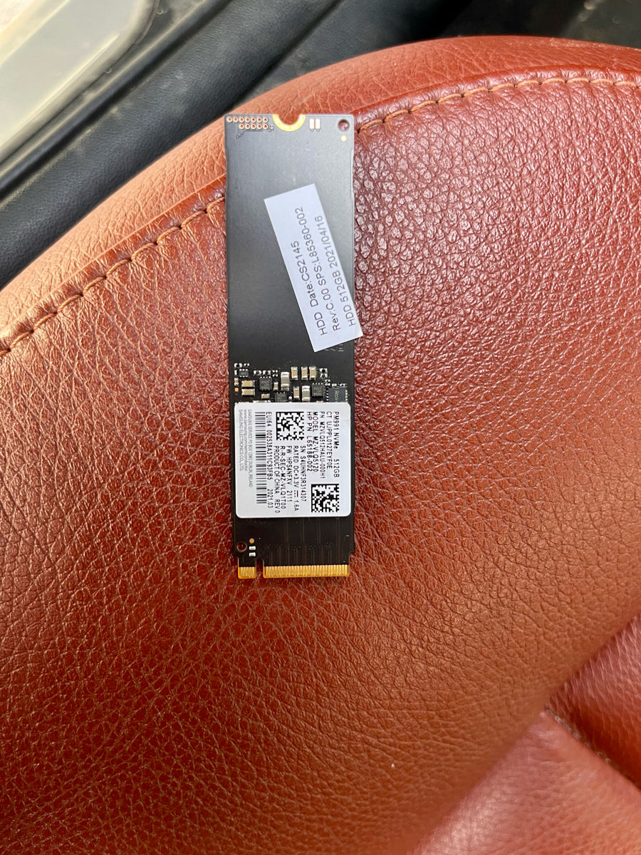 Samsung SSD PM991 512Gb NVMe 900 Lei