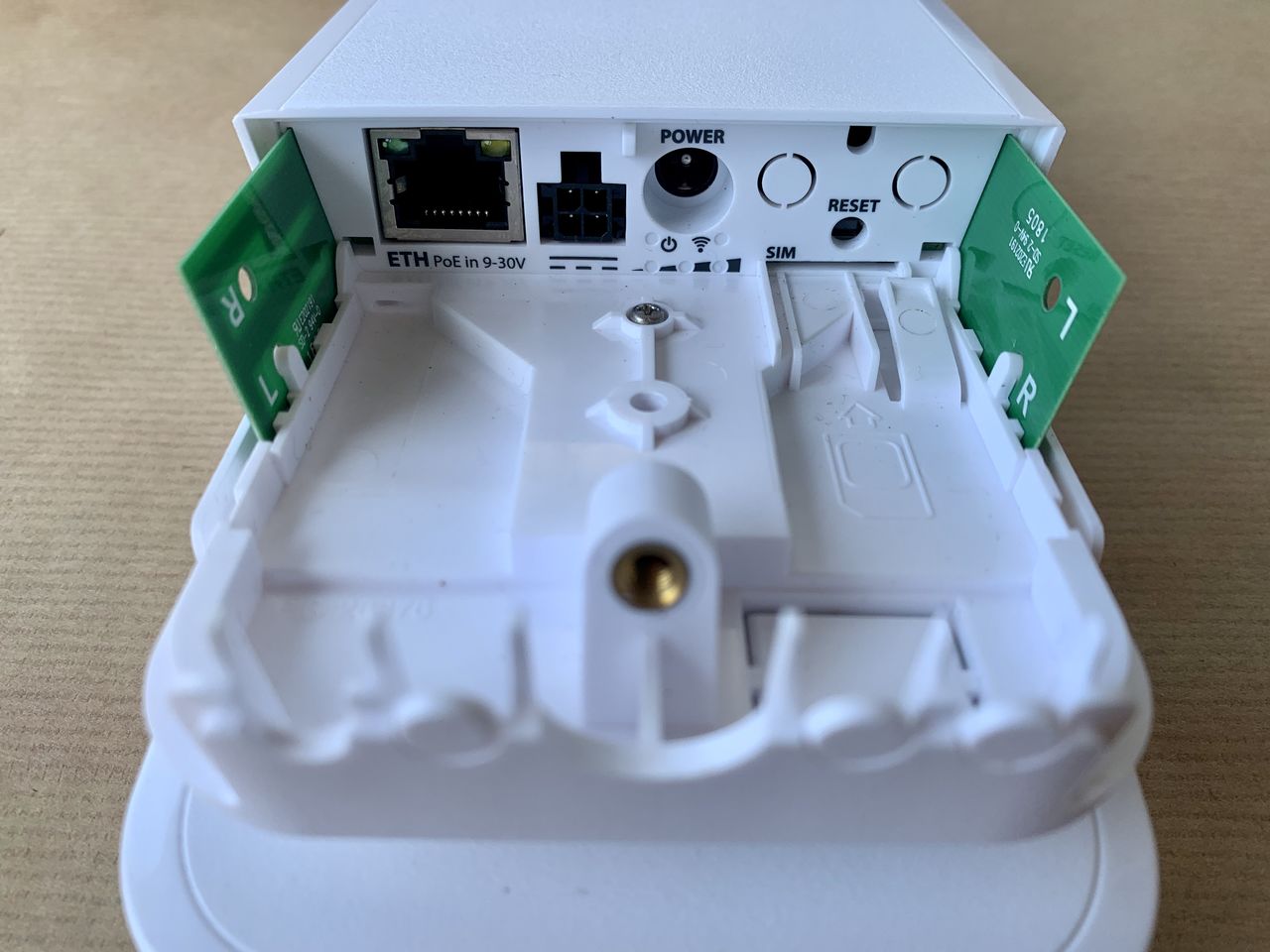 Router WiFi Mikrotik cu cartela SIM 4G/3G